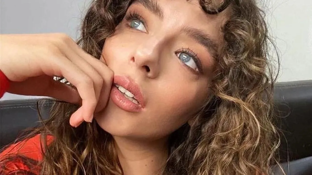 Buse Meral kimdir, kaç yaşında, nereli? Aşka Düşman'ın İnci Neva'sı ...