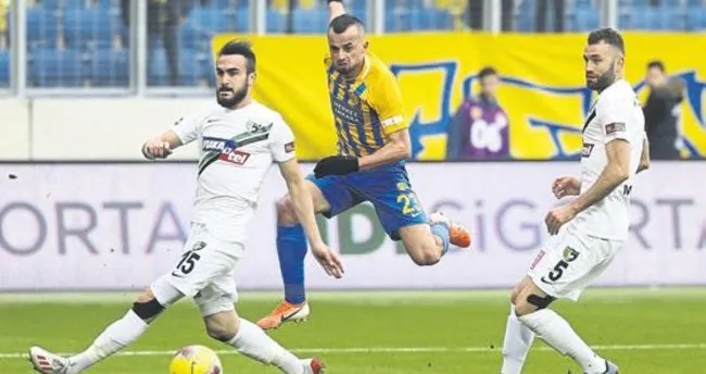 Denizlispor önce duruyor, sonra vuruyor - Egeli Sabah Haberleri Denizlispor önce duruyor, sonra vuruyor - Egeli Sabah Haberleri