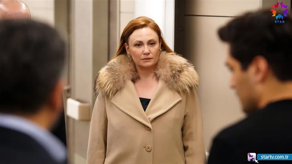 YALI ÇAPKINI SON BÖLÜM İZLE: Star TV ekranı ile Yalı Çapkını 20. bölüm ...