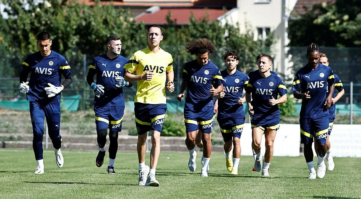 Son dakika Fenerbahçe transfer haberi: Kanarya golcüsünü buldu! İşte ... Son dakika Fenerbahçe transfer haberi: Kanarya golcüsünü buldu! İşte ...