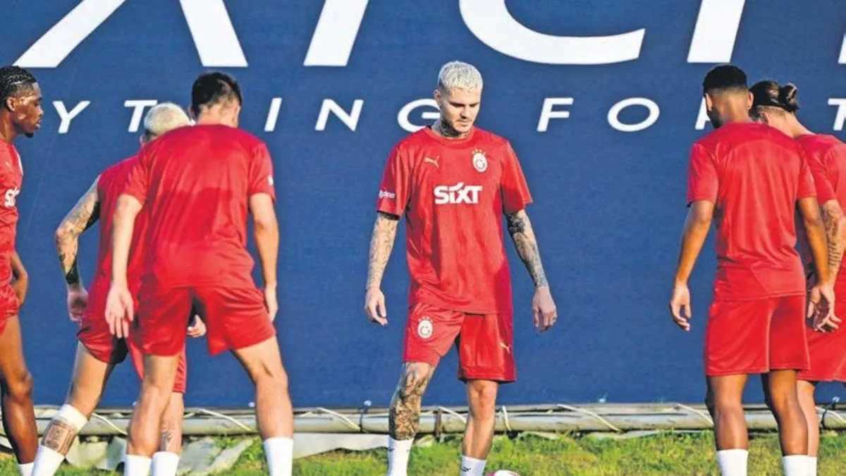 Aşk açısı çeken İcardi süzüldü - Son Dakika Spor Haberleri Aşk açısı çeken İcardi süzüldü - Son Dakika Spor Haberleri