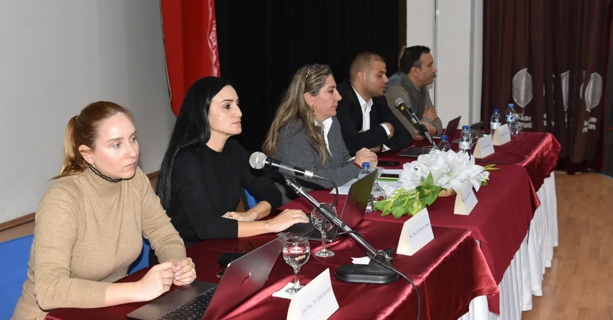 “İnsan Hakları” masaya yatırıldı - Yaşam Haberleri