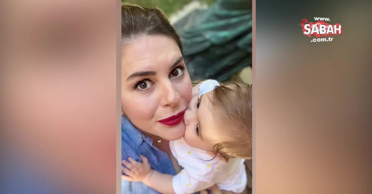 Ünlü oyuncu Ayça Erturan kızı Nova'nın doğum gününü yaptığı paylaşımla ...