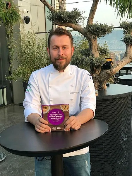 Ömür Akkor kimdir? MasterChef’e konuk olan Şef Ömür Akkor nereli, kaç ... Ömür Akkor kimdir? MasterChef’e konuk olan Şef Ömür Akkor nereli, kaç ...