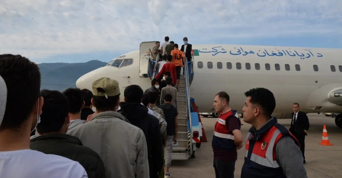 272 Afgan göçmen sınır dışı edildi! - Yaşam Haberleri