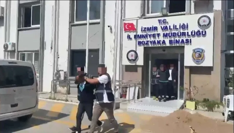 İzmir’deki yasak aşk cinayetinde çarpıcı detaylar: Kardeşimin parasıyla ... İzmir’deki yasak aşk cinayetinde çarpıcı detaylar: Kardeşimin parasıyla ...