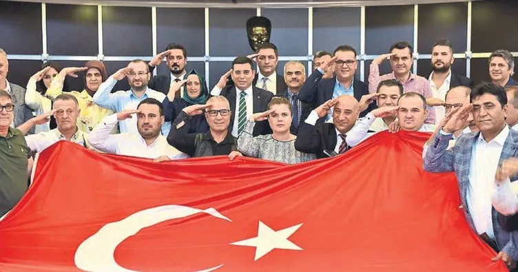 Tüm meclisten asker selamı - Akdeniz Haberleri