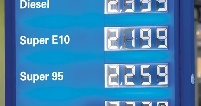 Avrupa’nın en pahalı benzini Almanya’da - Avrupa Haberleri