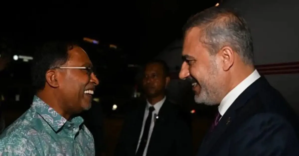 Bakan Fidan, Malezya’da resmi temaslarda bulundu - Son Dakika Haberler Bakan Fidan, Malezya’da resmi temaslarda bulundu - Son Dakika Haberler