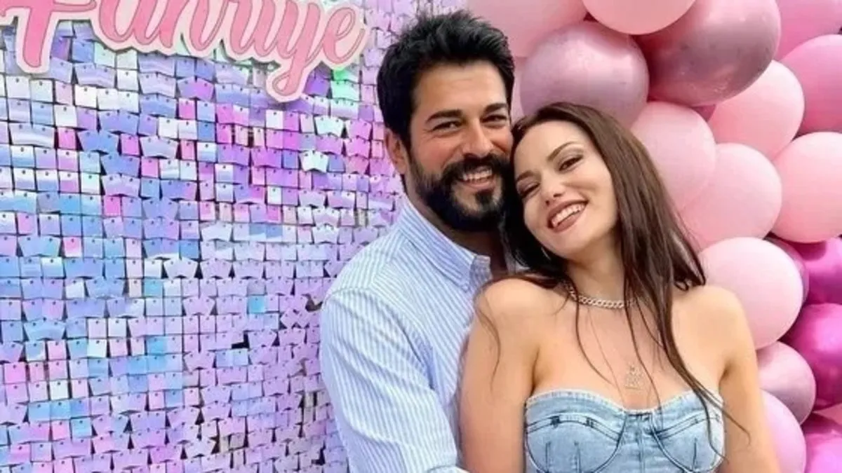 Burak Özçivit'in spor araba tutkusu bitmiyor! Yeni canavarı Bebek'te ... Burak Özçivit'in spor araba tutkusu bitmiyor! Yeni canavarı Bebek'te ...