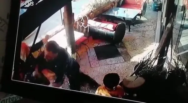 Çocuğunun gözleri önünde eşini darp etti - Yaşam Haberleri Çocuğunun gözleri önünde eşini darp etti - Yaşam Haberleri
