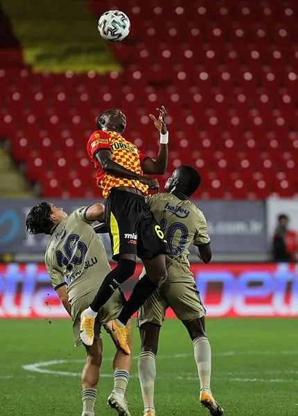 Göztepe-Fenerbahçe maçını spor yazarları değerlendirdi - Galeri - Spor Göztepe-Fenerbahçe maçını spor yazarları değerlendirdi - Galeri - Spor