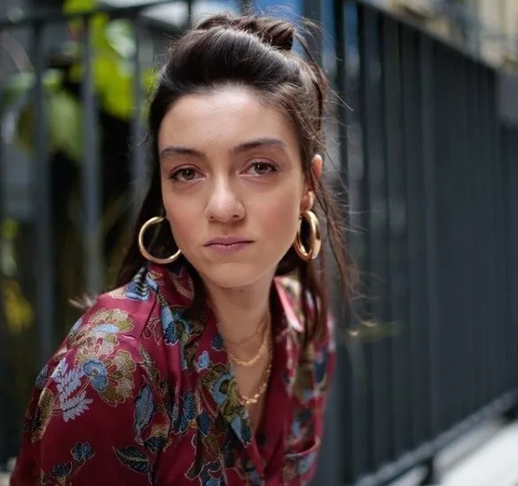 3 Yıllık Evliliğini Tek Celsede Bitiren ünlü Oyuncu Merve Dizdar