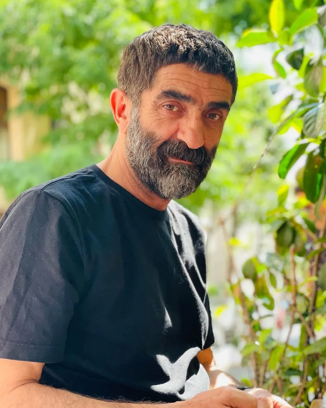 Ben Bu Cihana Sığmazam Kurban Baba kimdir? Ben Bu Cihana Sığmazam'ın ...