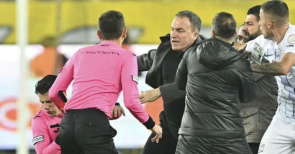 Halil Umut Meler hakemliği bıraktı mı, istifa mı etti, son durum ne ...