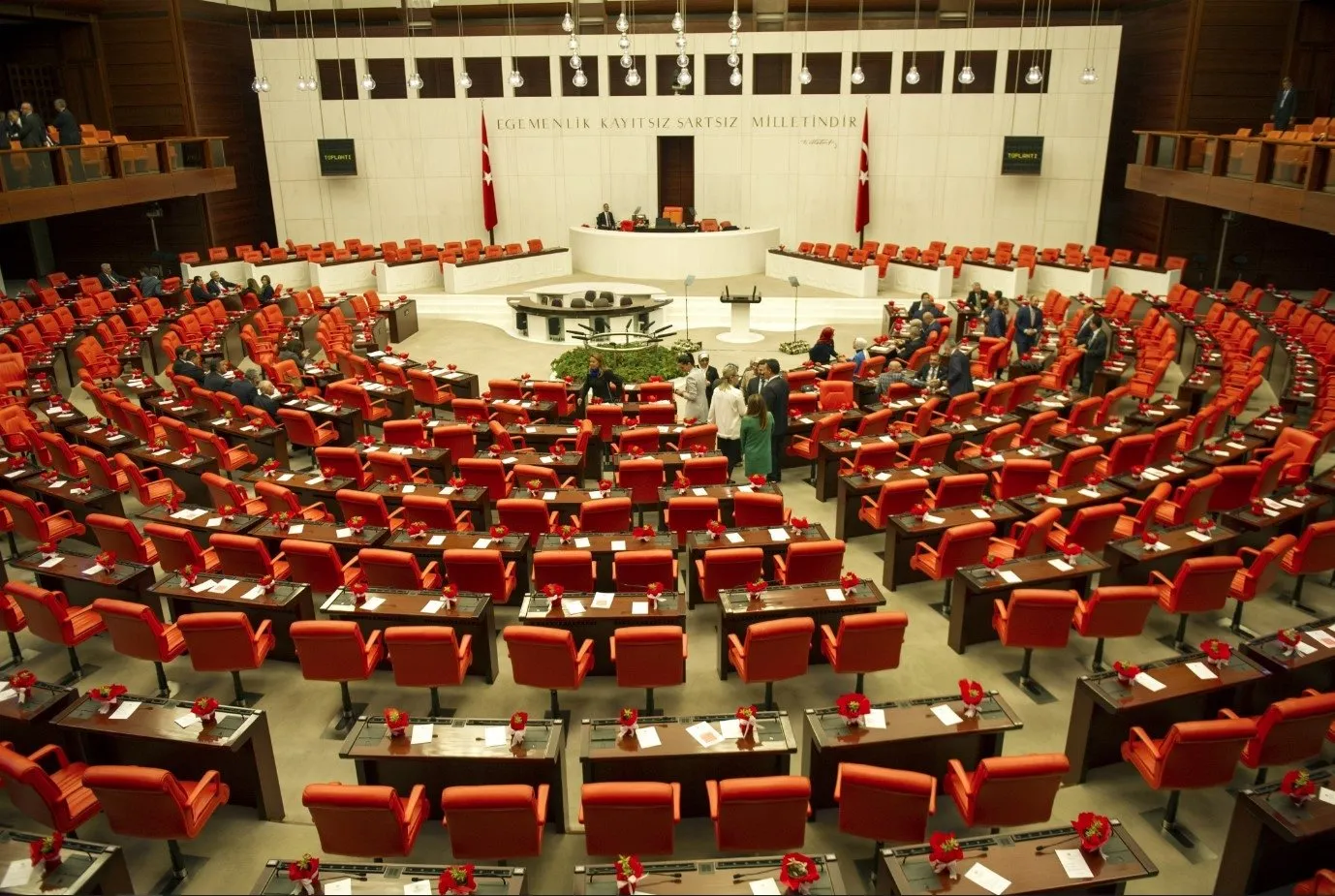 2. TORBA YASA MADDELERİ 2023: Ev hanımları, emekli zammı, evlilik ... 2. TORBA YASA MADDELERİ 2023: Ev hanımları, emekli zammı, evlilik ...