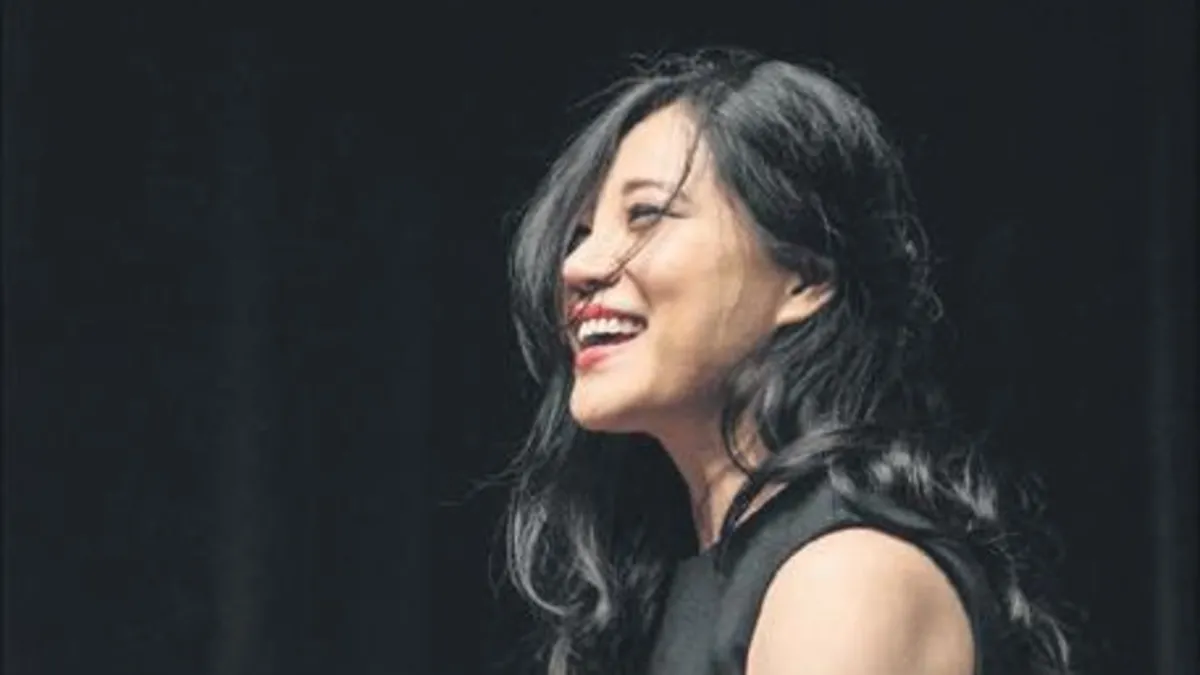 BİFO’da, Zee Zee zamanı - Son Dakika Magazin Haberleri