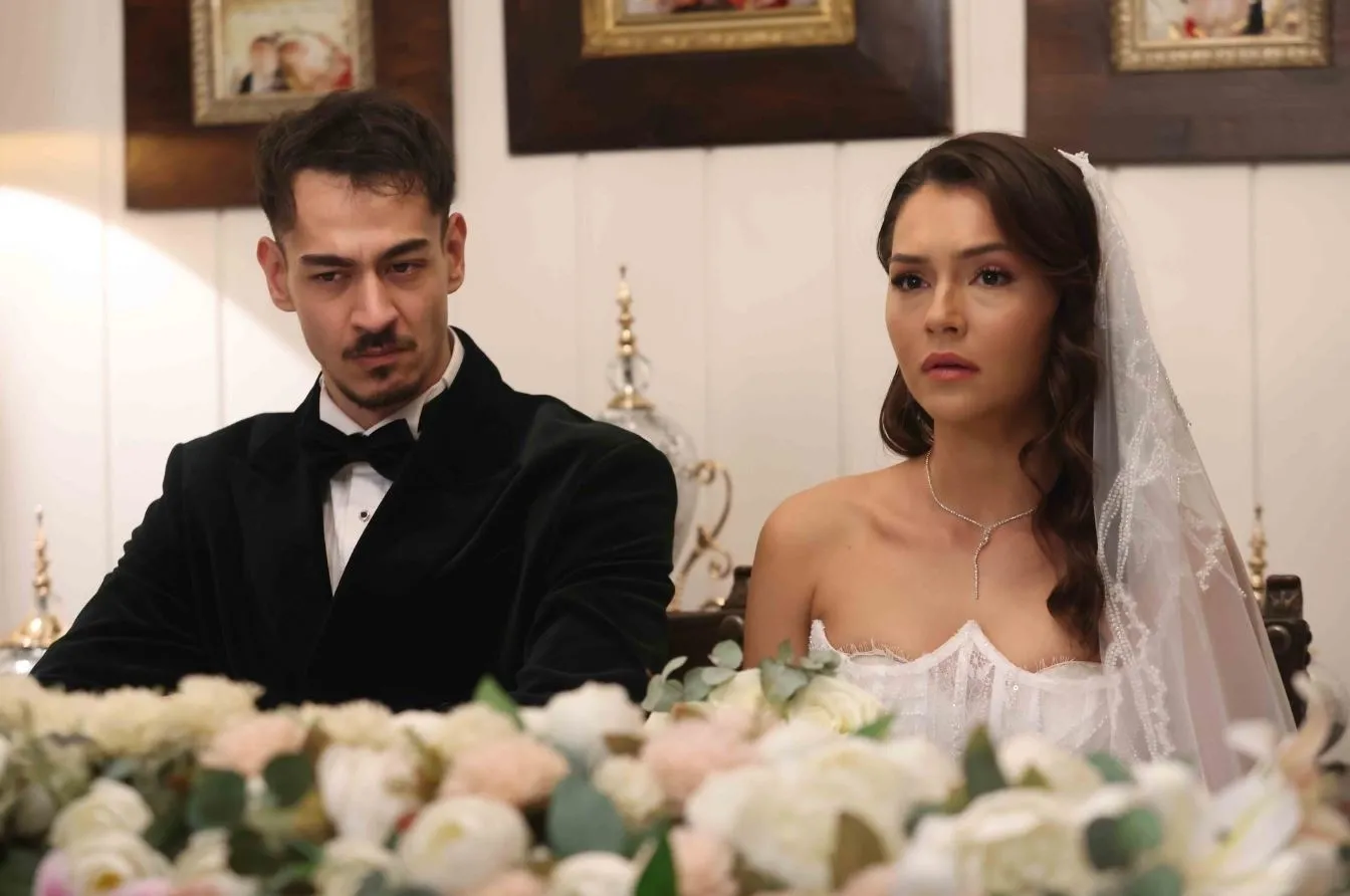 Can Borcu 11. bölüm tek parça izle: Can Borcu son bölüm ATV dizi izle ...