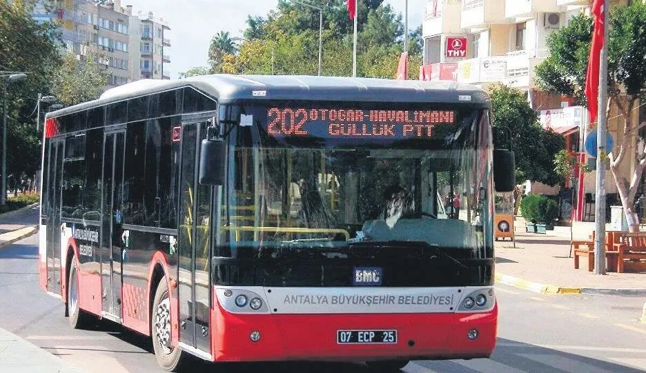 5 bin TL’ye çalışacak şoför bulunamıyor - Son Dakika Magazin Haberleri 5 bin TL’ye çalışacak şoför bulunamıyor - Son Dakika Magazin Haberleri