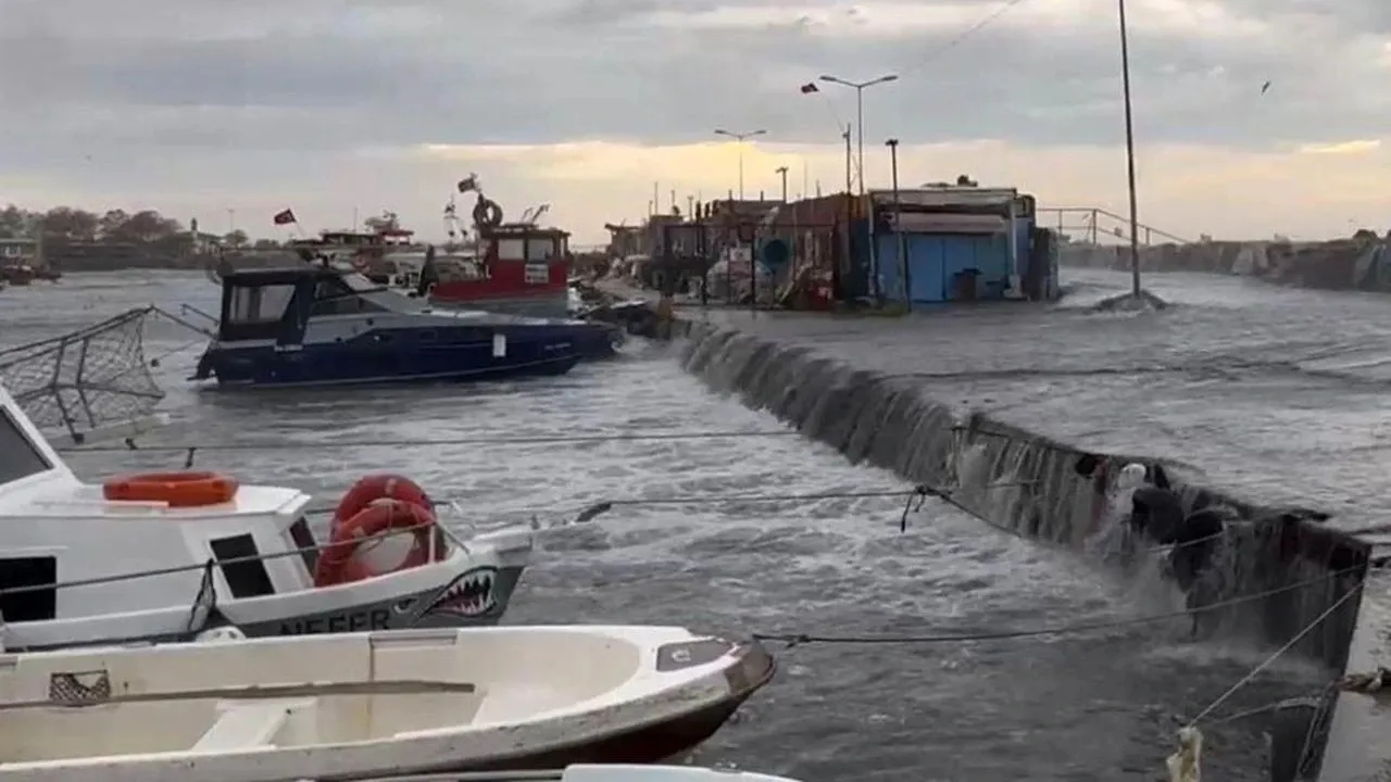 İPTAL OLAN VAPUR VE FERİBOT SEFERLERİ 9 Şubat 2025: İDO, BUDO ve Şehir ...