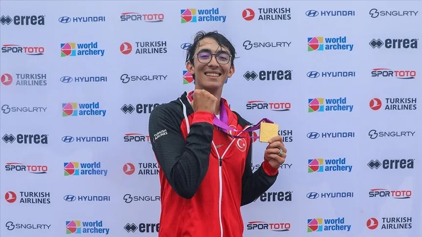 Dünya Şampiyonu Milli Okçu Mete Gazoz kimdir, kaç yaşında, nereli? İşte ...