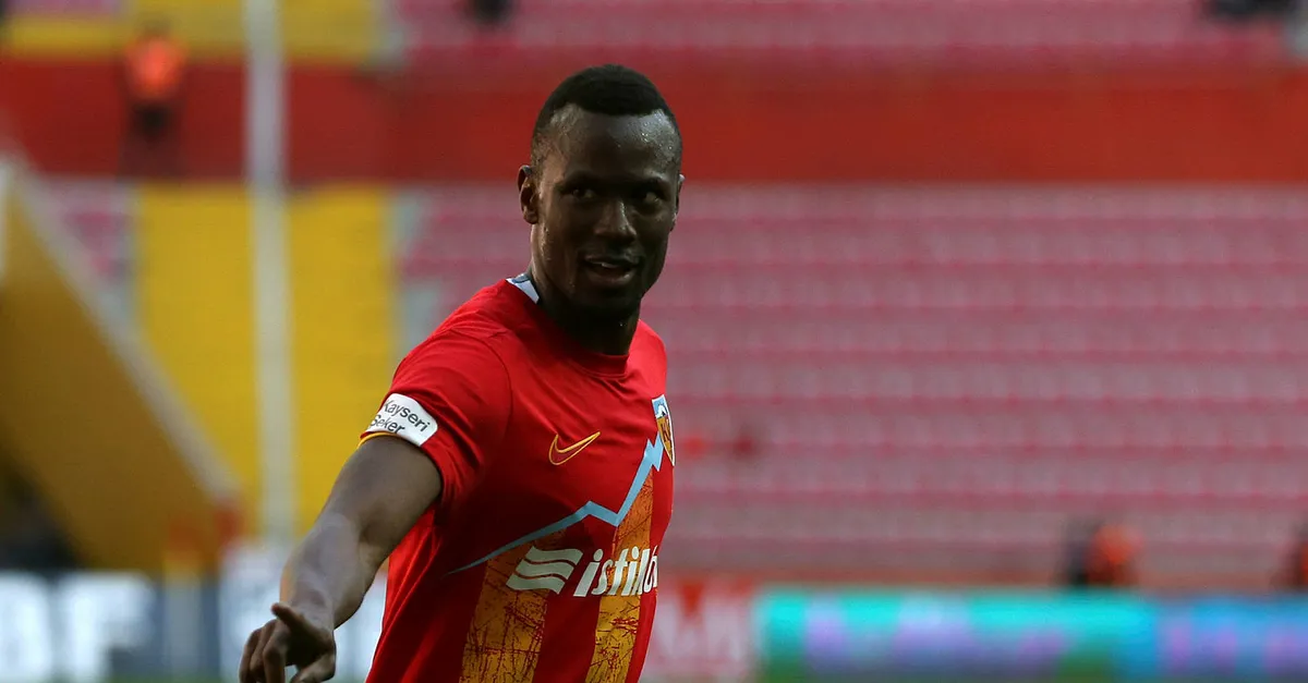 Mame Baba Thiam hat-trick yaptı! - Son Dakika Spor Haberleri