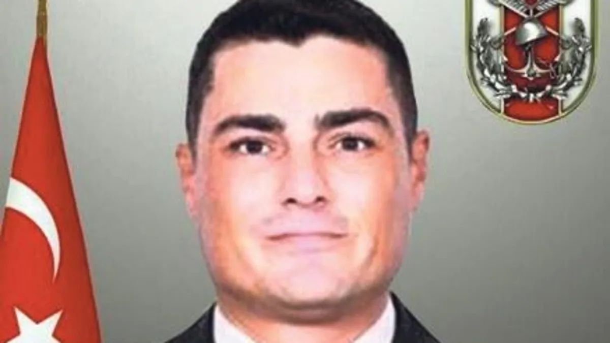 Kalp krizi geçiren binbaşı şehit oldu - Son Dakika Haberler