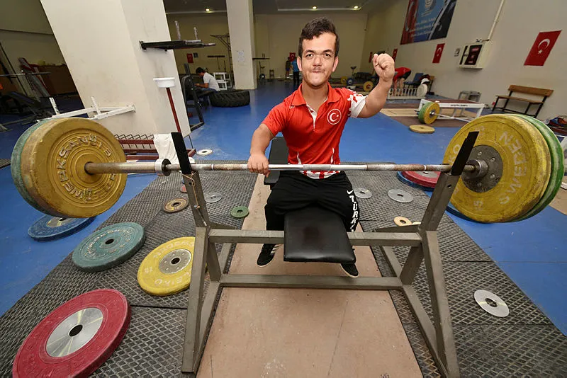 Kapıcı dairesinde olimpiyat hayali: Soner Coşkun - Galeri - Spor