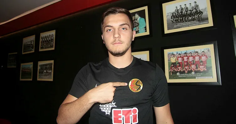 Eskişehirspor, Erdon Daci'yi kiraladı - Son Dakika Spor Haberleri