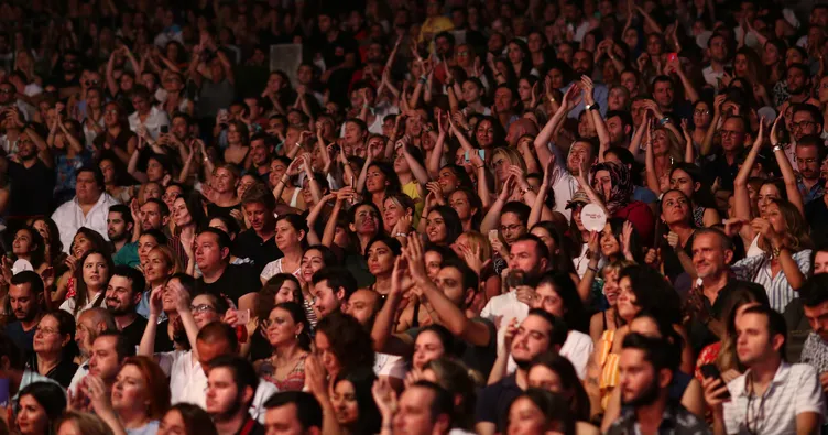 Yıldızlı Geceler konserleri başlıyor - Son Dakika Magazin Haberleri
