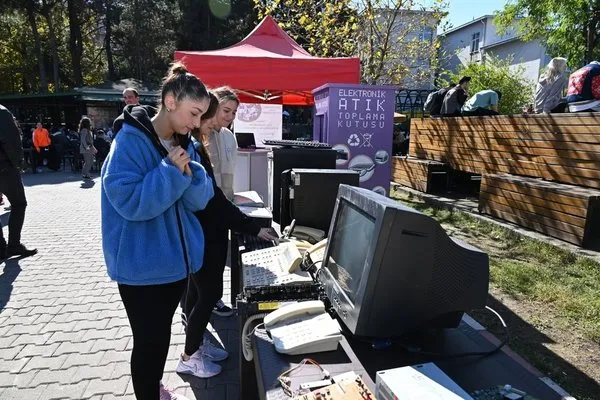 ÇESAM’dan Elektronik atık toplama etkinliği düzenlendi - Zonguldak ... ÇESAM’dan Elektronik atık toplama etkinliği düzenlendi - Zonguldak ...