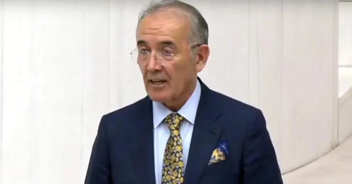 Ahat Andican da istifa etti - Son Dakika Haberler