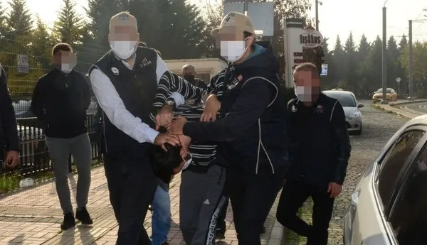Şehit mezarına çirkin saldırıya hapis ve para cezası - Kocaeli Haberleri Şehit mezarına çirkin saldırıya hapis ve para cezası - Kocaeli Haberleri