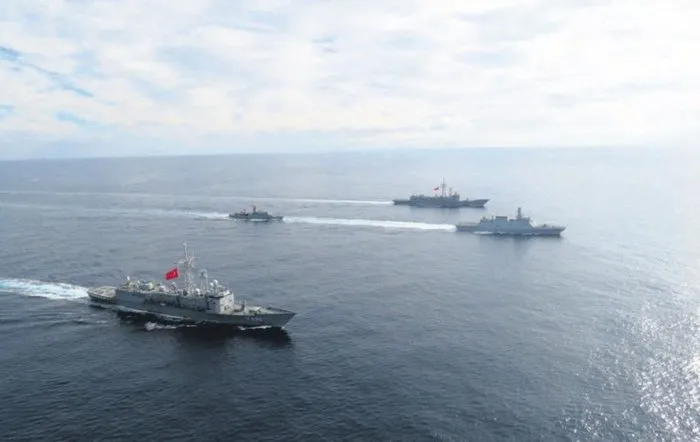 NATO raporunda Türkiye’ye övgü: Türk Donanması ihtiyatlıydı - Son ... NATO raporunda Türkiye’ye övgü: Türk Donanması ihtiyatlıydı - Son ...