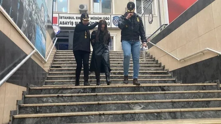 Gİzem BaĞdaÇİÇek Kİmdİr Onlyfansta Müstehcen Görüntüler Paylaşan