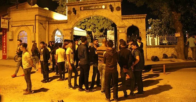 Ağlayan kız turist çekecek - Ekonomi Haberleri