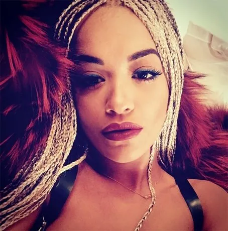 Rita Ora’dan radikal değişim - Magazin Haberleri Rita Ora’dan radikal değişim - Magazin Haberleri