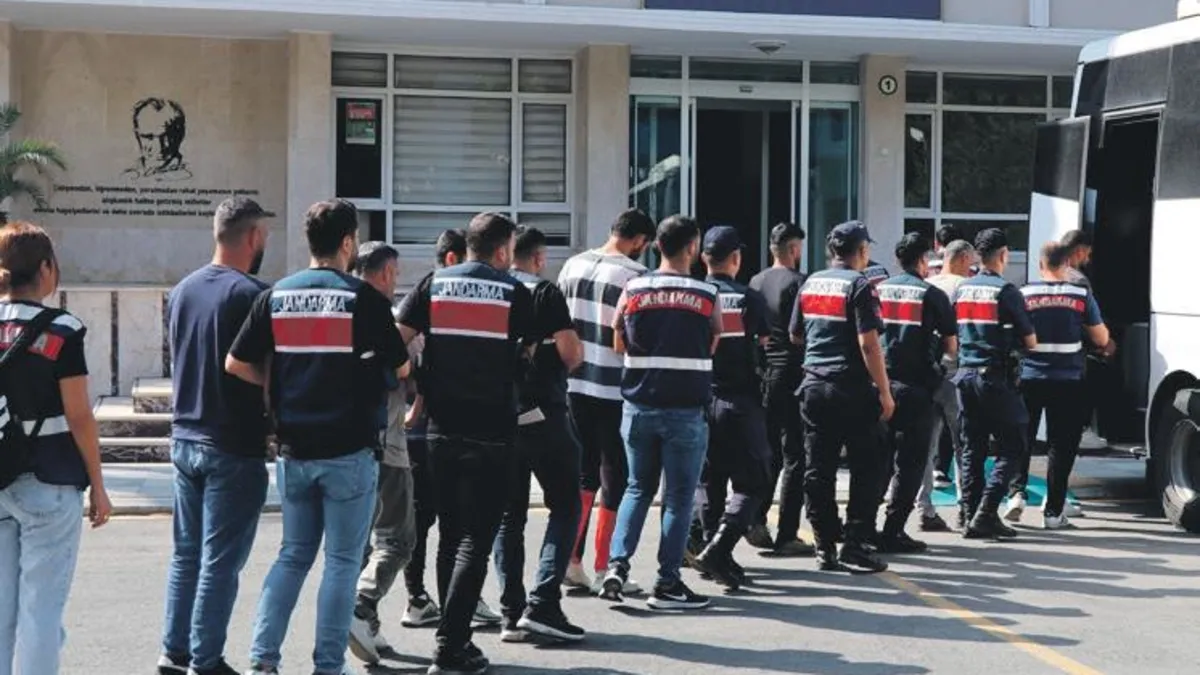 MSB: 4 terörist etkisiz hale getirildi - Son Dakika Haberler