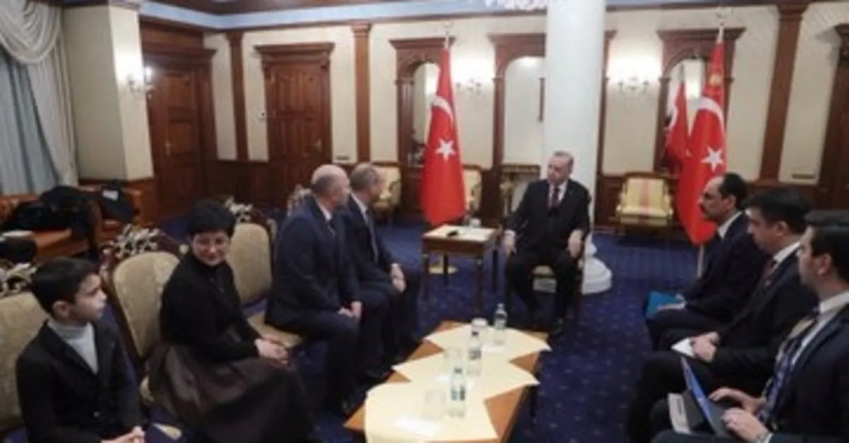 Başkan Erdoğan Kiev'de Ahıska ve Gagavuz Türkleri ile bir araya geldi ... Başkan Erdoğan Kiev'de Ahıska ve Gagavuz Türkleri ile bir araya geldi ...