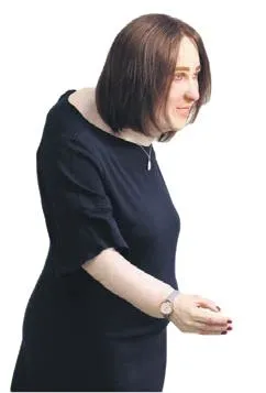 Can Yaman, kim bu adam? - Son Dakika Magazin Haberleri