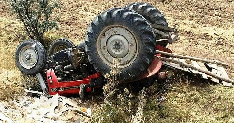 Korkunç kaza! Devrilen traktörün altında kaldı - Yaşam Haberleri Korkunç kaza! Devrilen traktörün altında kaldı - Yaşam Haberleri