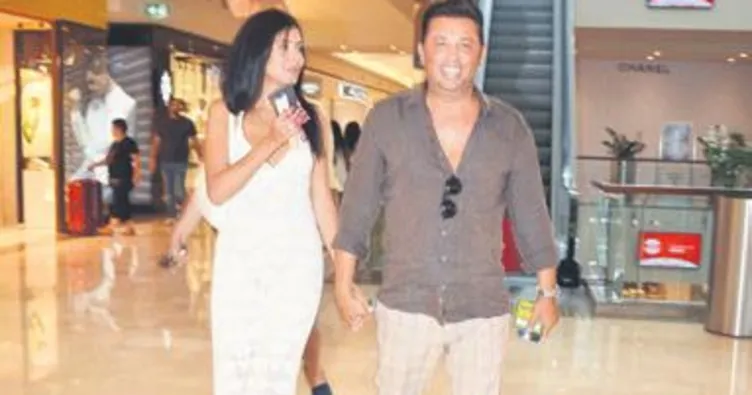 El ele alışverış turu - Son Dakika Magazin Haberleri