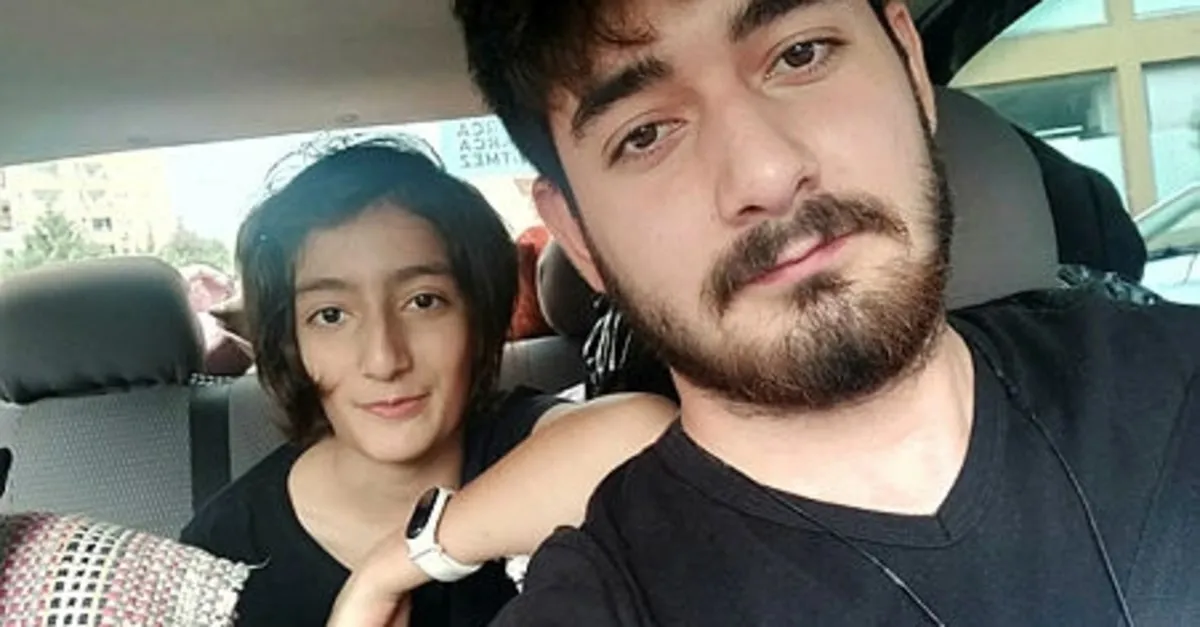 Depremden iki gün önce abisini arayıp Depremden iki gün önce abisini arayıp