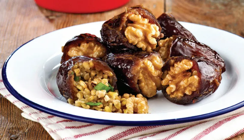 Hurma Dolması Tarifi - Zeytinyağlılar ve Mezeler - Sofra