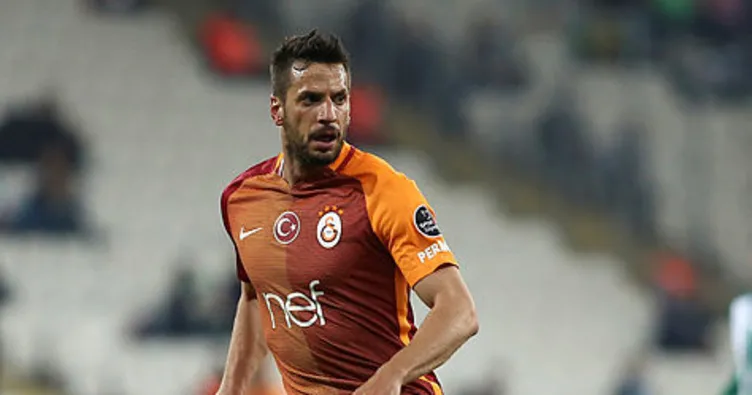 Hakan Balta futbolu bıraktı - Son Dakika Spor Haberleri