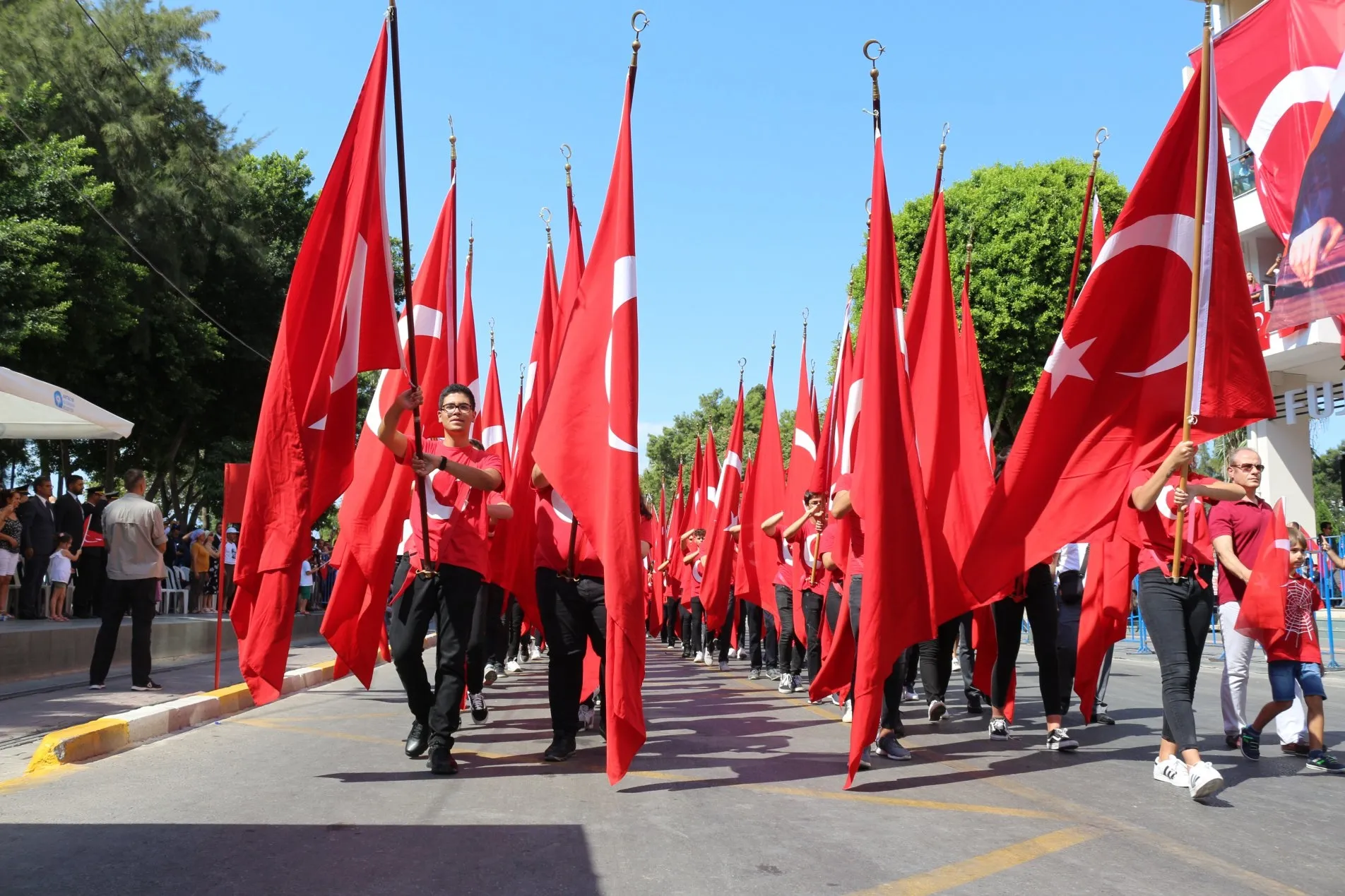 29 Ağustos bugün resmi tatil mi? 30 Ağustos Zafer Bayramı tatil mi, 29 ...
