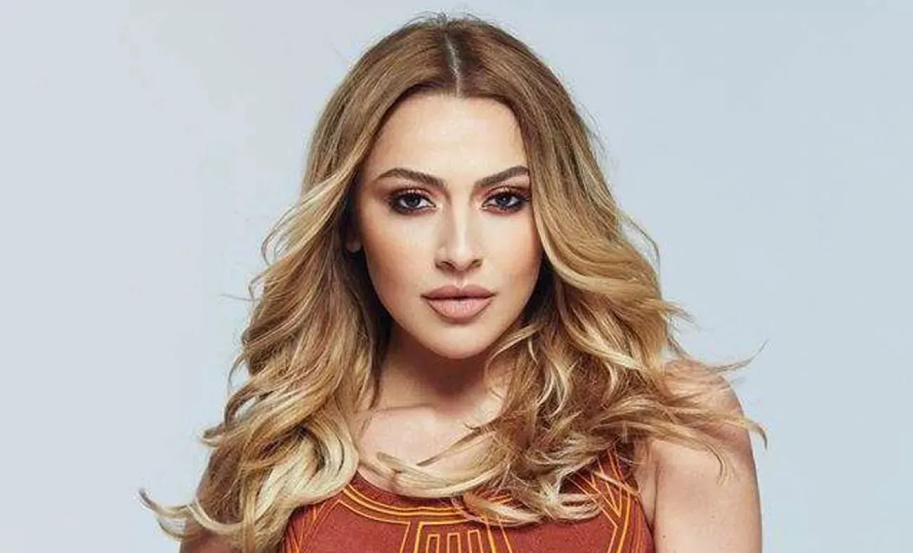 Hadise kimdir, kaç yaşında, nereli? Ünlü şarkıcı Hadise Açıkgöz yaşı ...