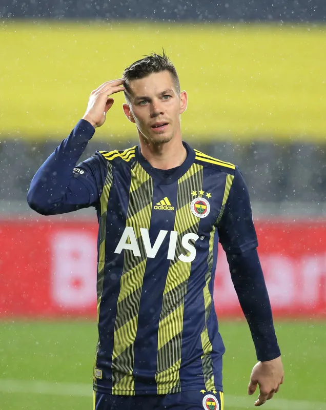 Fenerbahçeli yıldız Zajc'ın ülkesine dönme sebebi belli oldu!