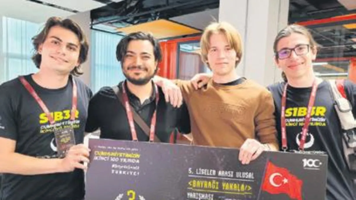 Siber yarışmada dereceye girdiler - Yaşam Haberleri