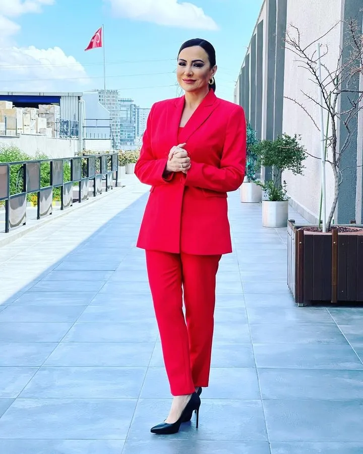 Didem Arslan Yılmaz kimdir, kaç yaşında? Sunucu Didem Arslan Yılmaz ...